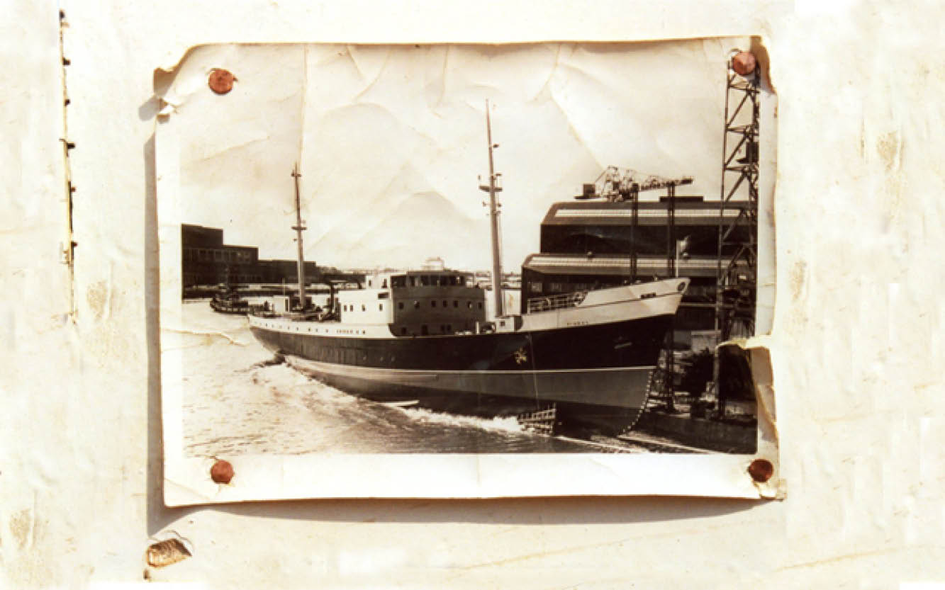 Packages, Offers & Deals | Official website | Fingal Floating Hotel ...