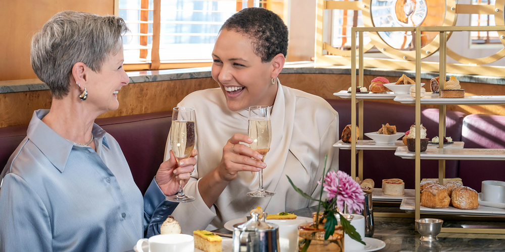 Restaurant in Leith | Fingal Floating Hotel Edinburgh