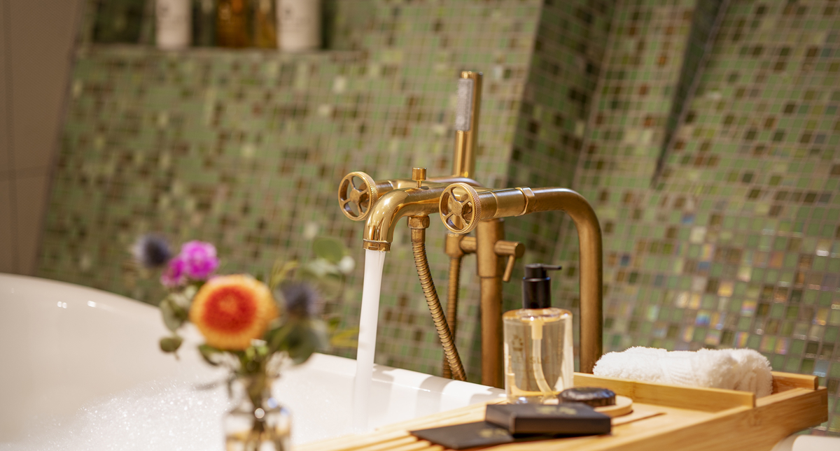 Luxury Duplex | Official website | Fingal Floating Hotel Edinburgh